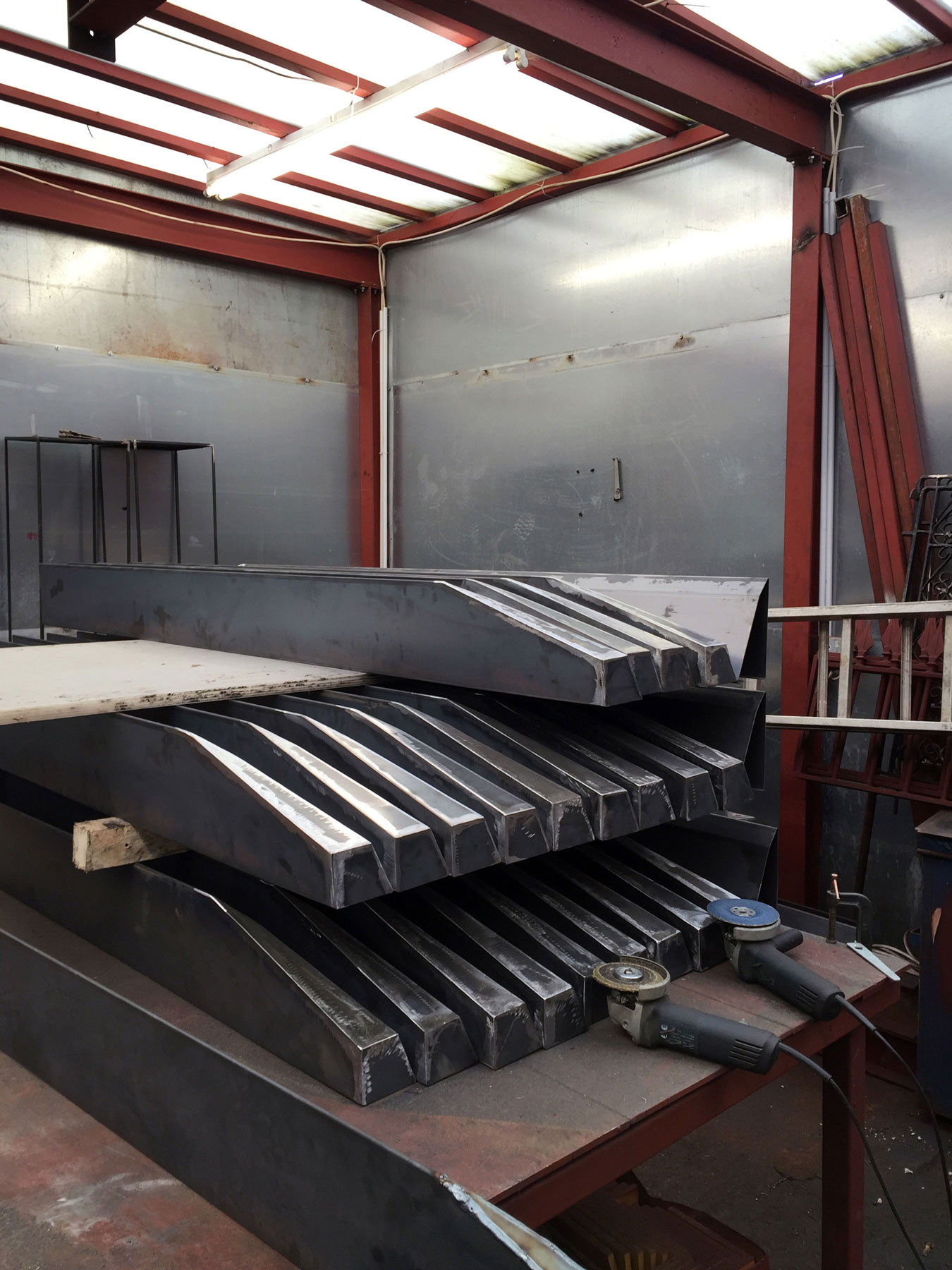 Studio Syn_ — Vice Gate